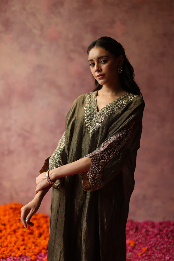 Begum Pret - Heer Olive Phiran Set - Elahe