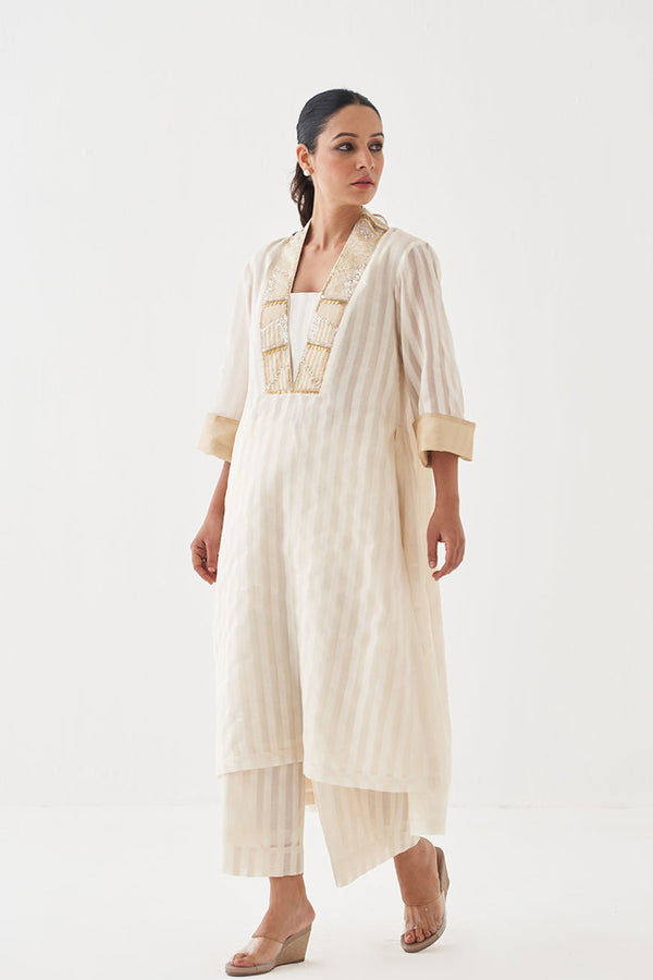 Vaaya - Off White Kurta Set - Elahe