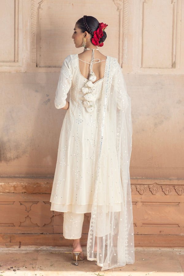 Preevin - Off White Big Flower Anarkali Set - Elahe