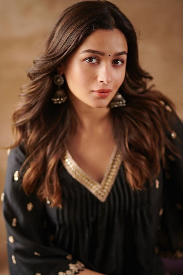 Alia Bhatt in Punit Balana - Elahe
