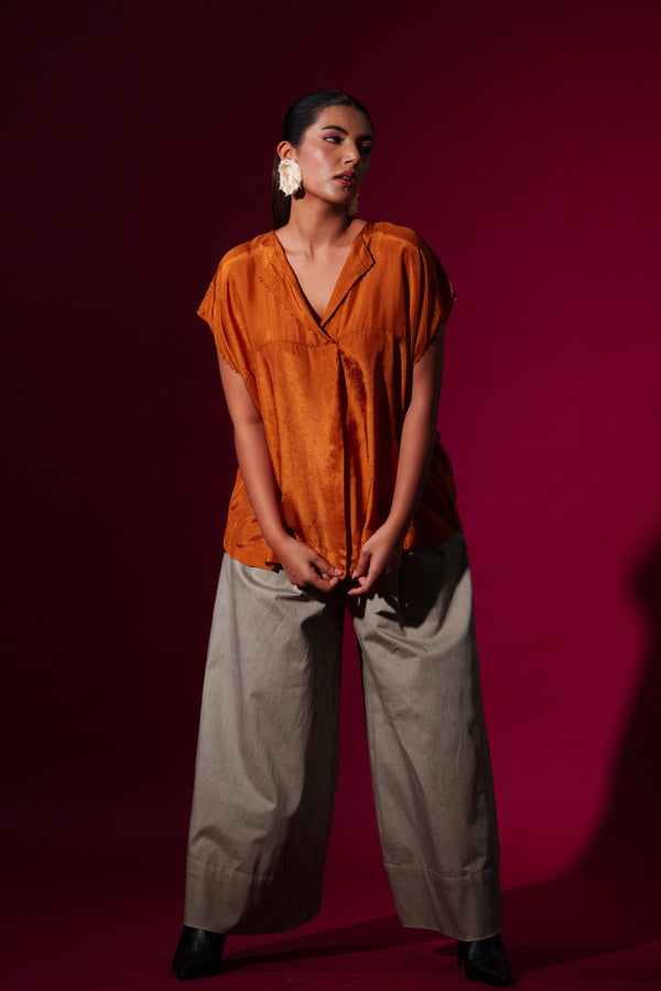 Stoique - Prosper Rust Orange Top - Elahe