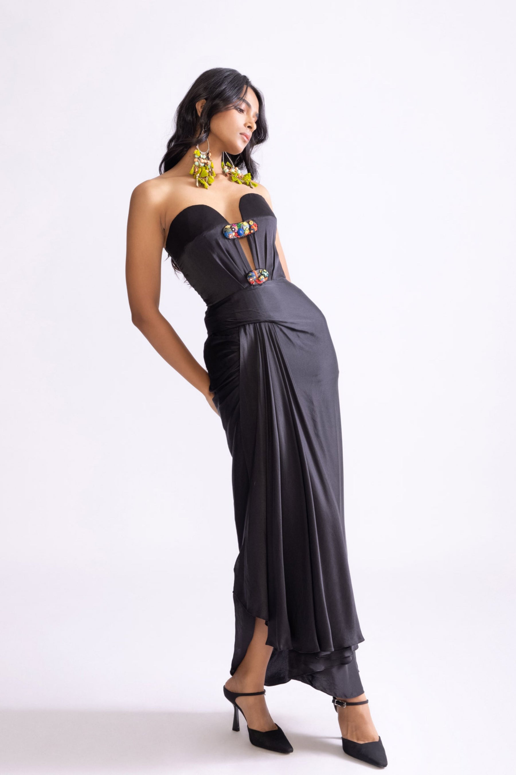 Saaksha & Kinni - Elahe