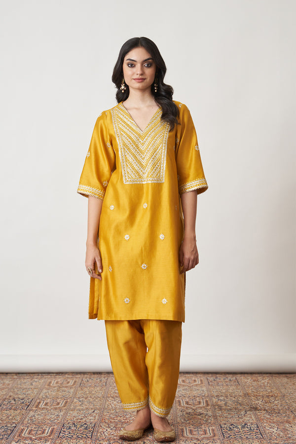 Vaaya - Multicolour Kurta Set - Elahe