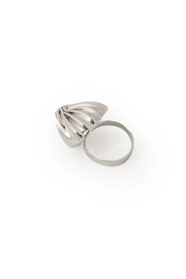 Mini Maxima Shell Ring - Elahe