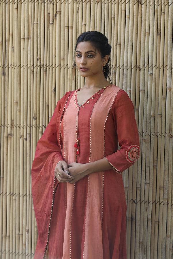 Kinjal Modi - Red And Peach Kurta Set - Elahe