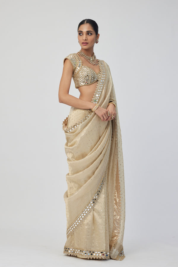 Vvani by Vani Vats - Golden Shimmer Saree Set - Elahe
