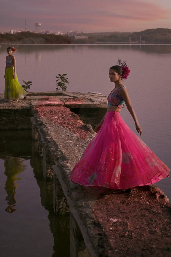 Rajiramniq - Gul Fushia Rose Pink Floral Lehenga Set - Elahe